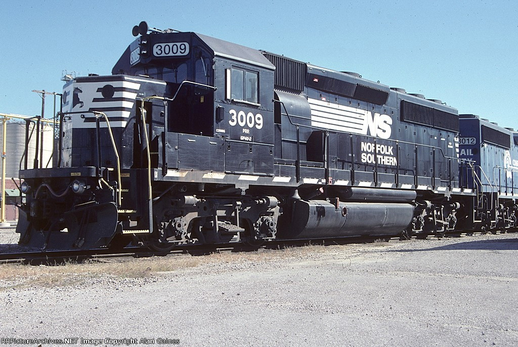 NS GP-40-2 3009